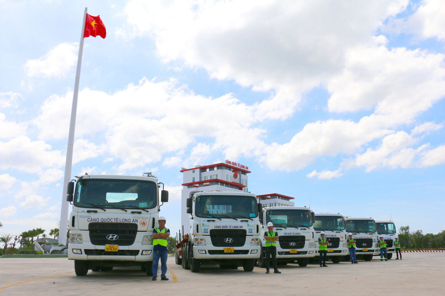 Barge & Truck Transportation - Long An International Port